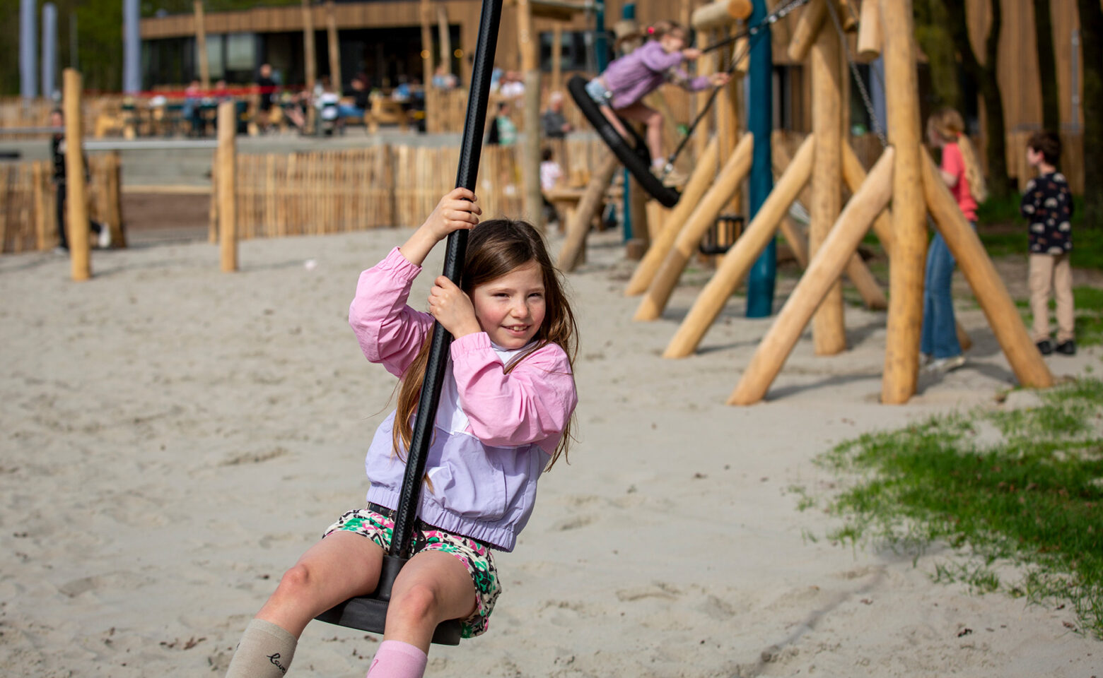 Strand Tien Oss | Geffense Plas | Restaurant, recreatie en events