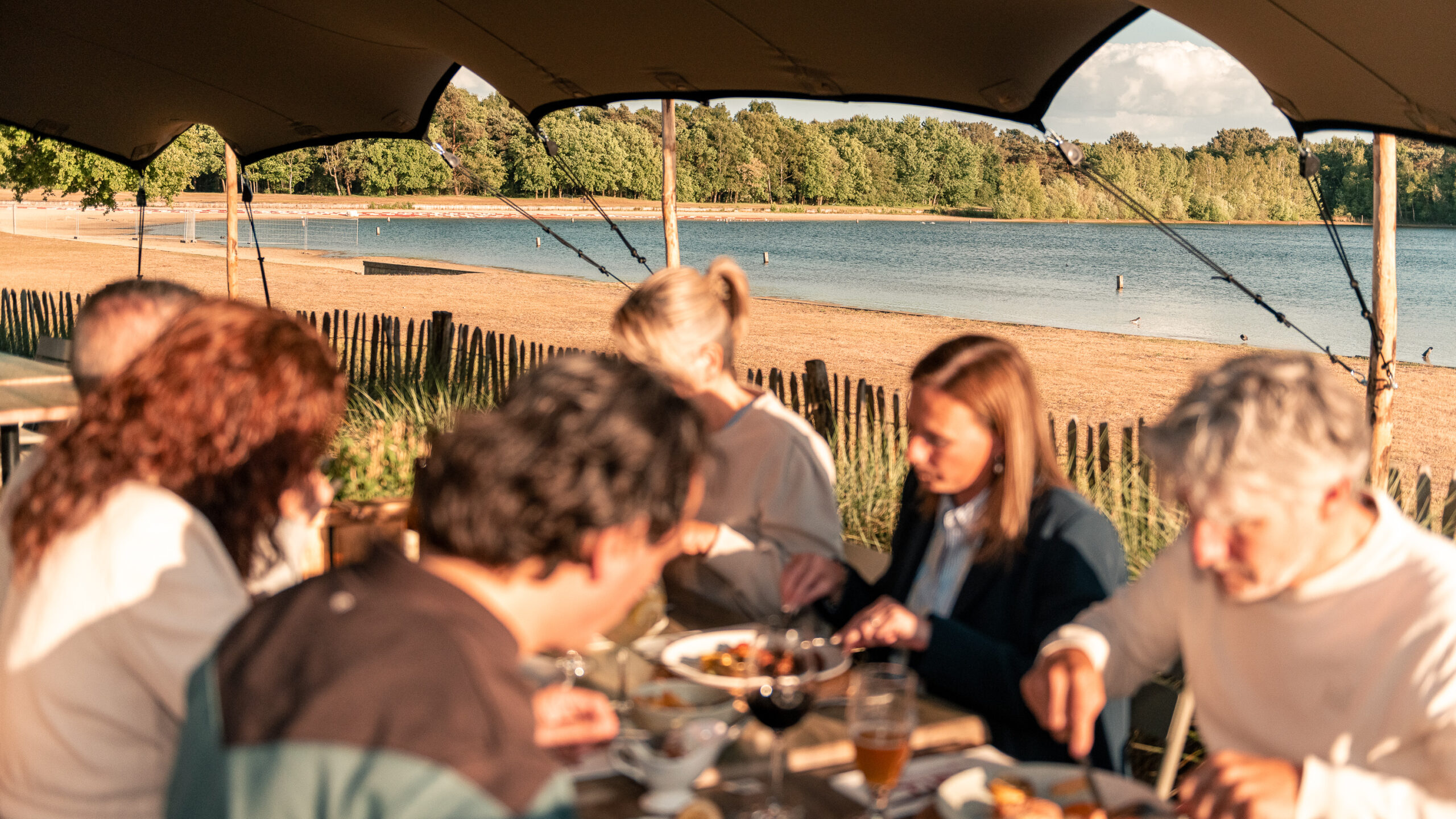 Groepsdiner & Feestlocatie Oss | Particulier | Strand Tien